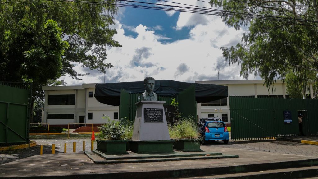 Ortega crea Universidad Nacional Casimiro Sotelo