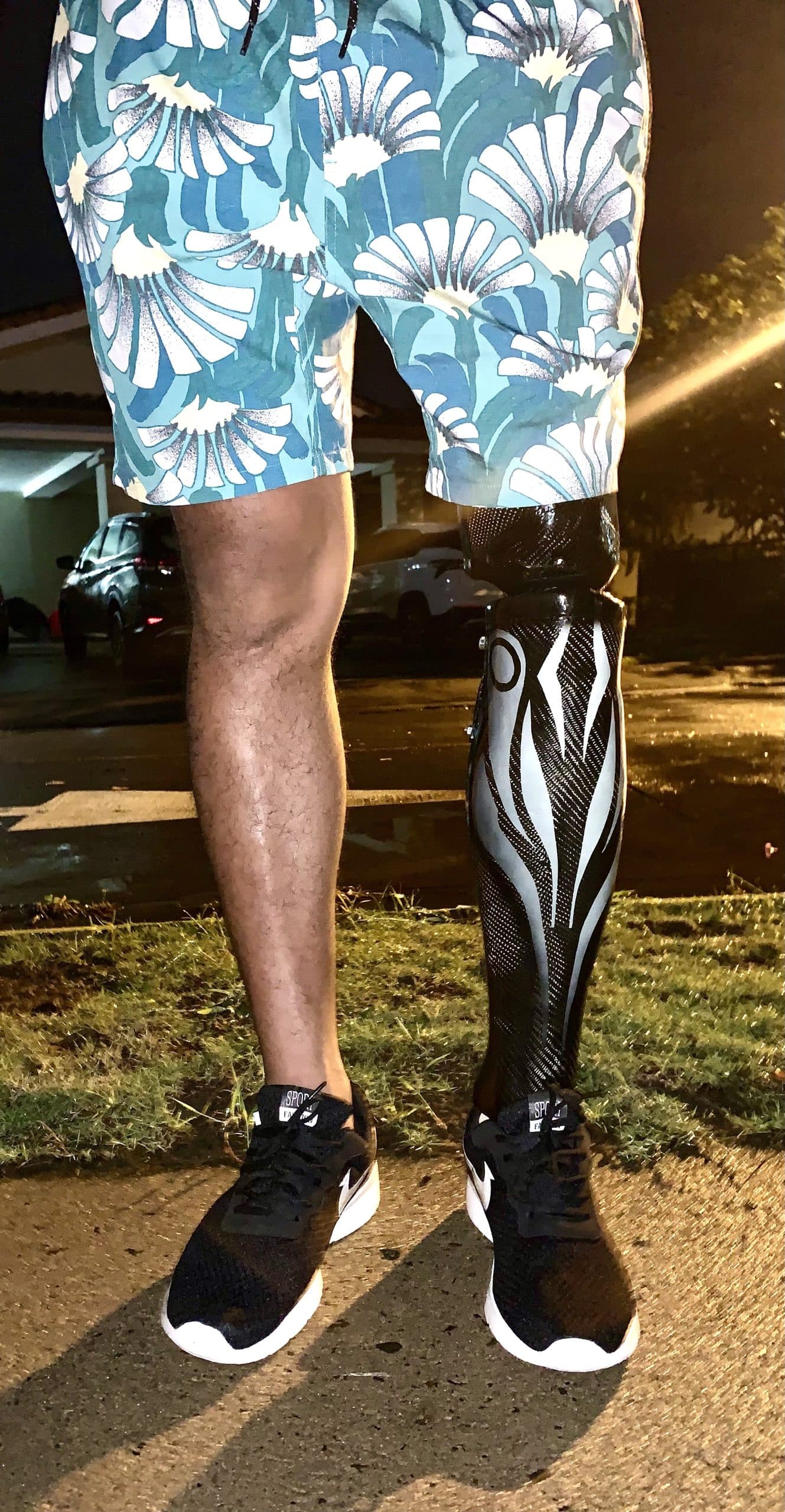 Yeison Silva, el nicaragüense escultor de piernas en Costa Rica - Confidencial