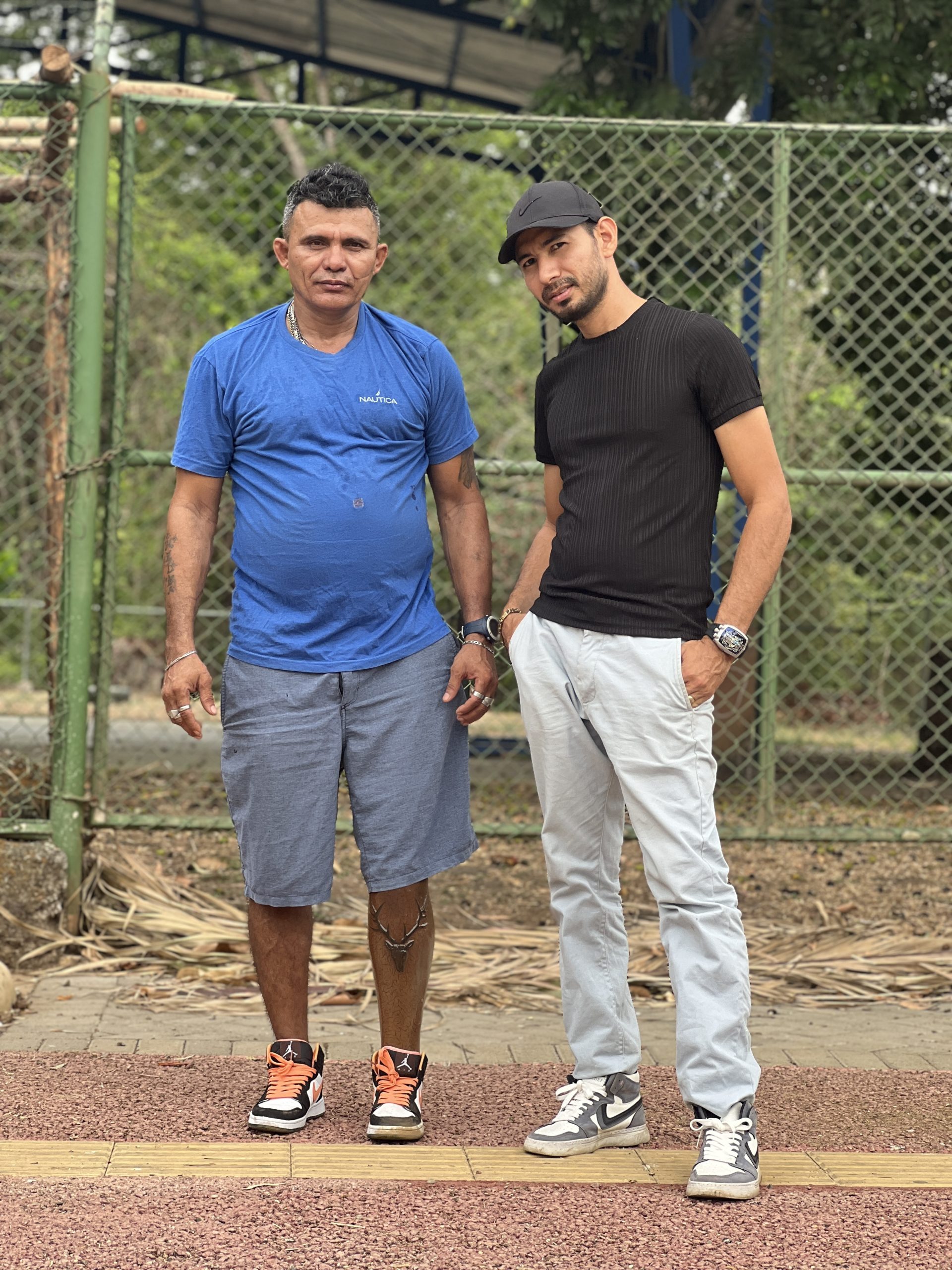 Yeison Silva, el nicaragüense escultor de piernas en Costa Rica - Confidencial