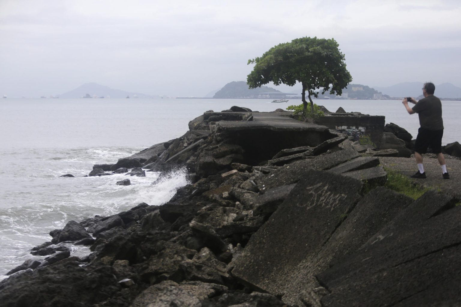 ¿Cómo se forman los tsunamis? - Confidencial