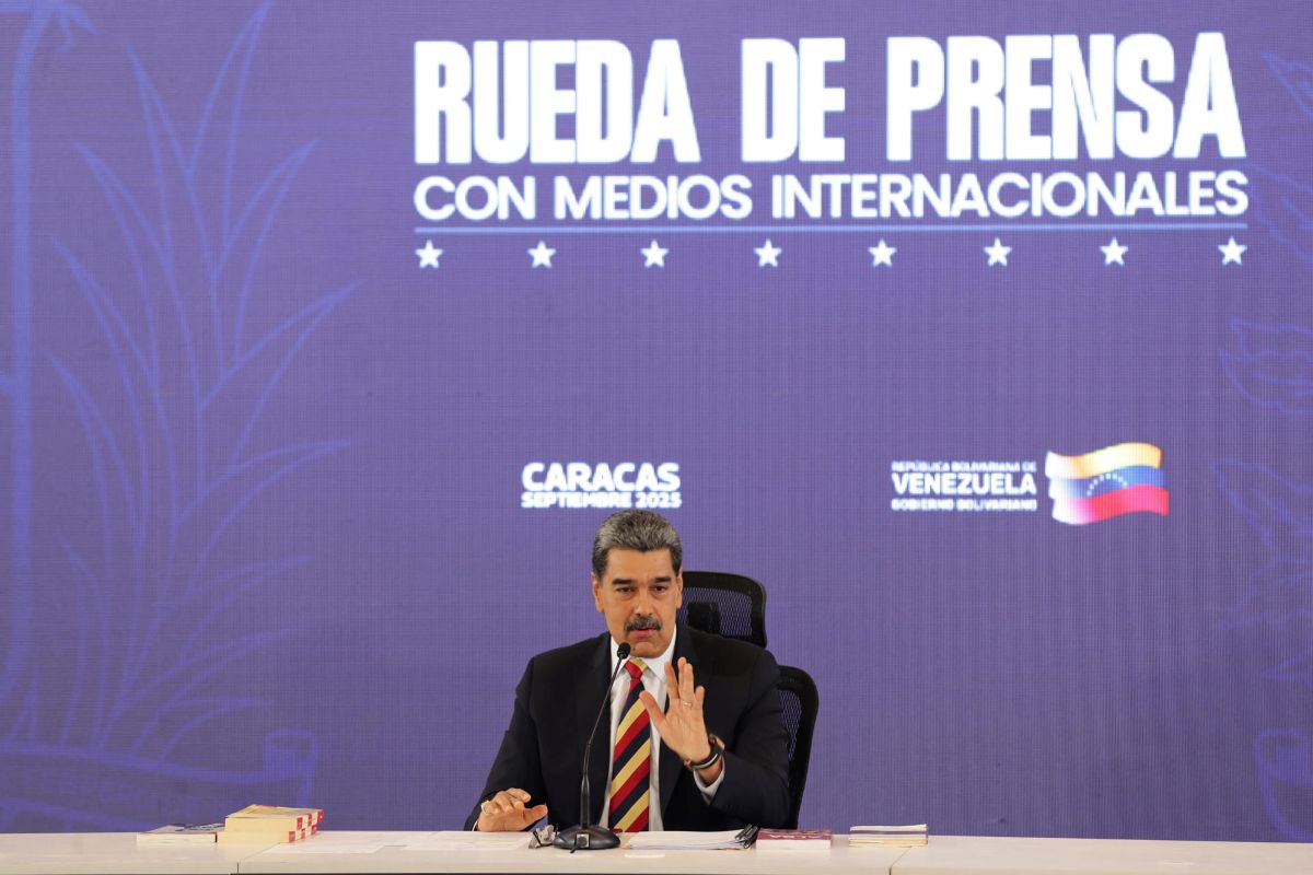 Andrés Izarra: Trump “busca incidir en la mesa de negociaciones” con Maduro